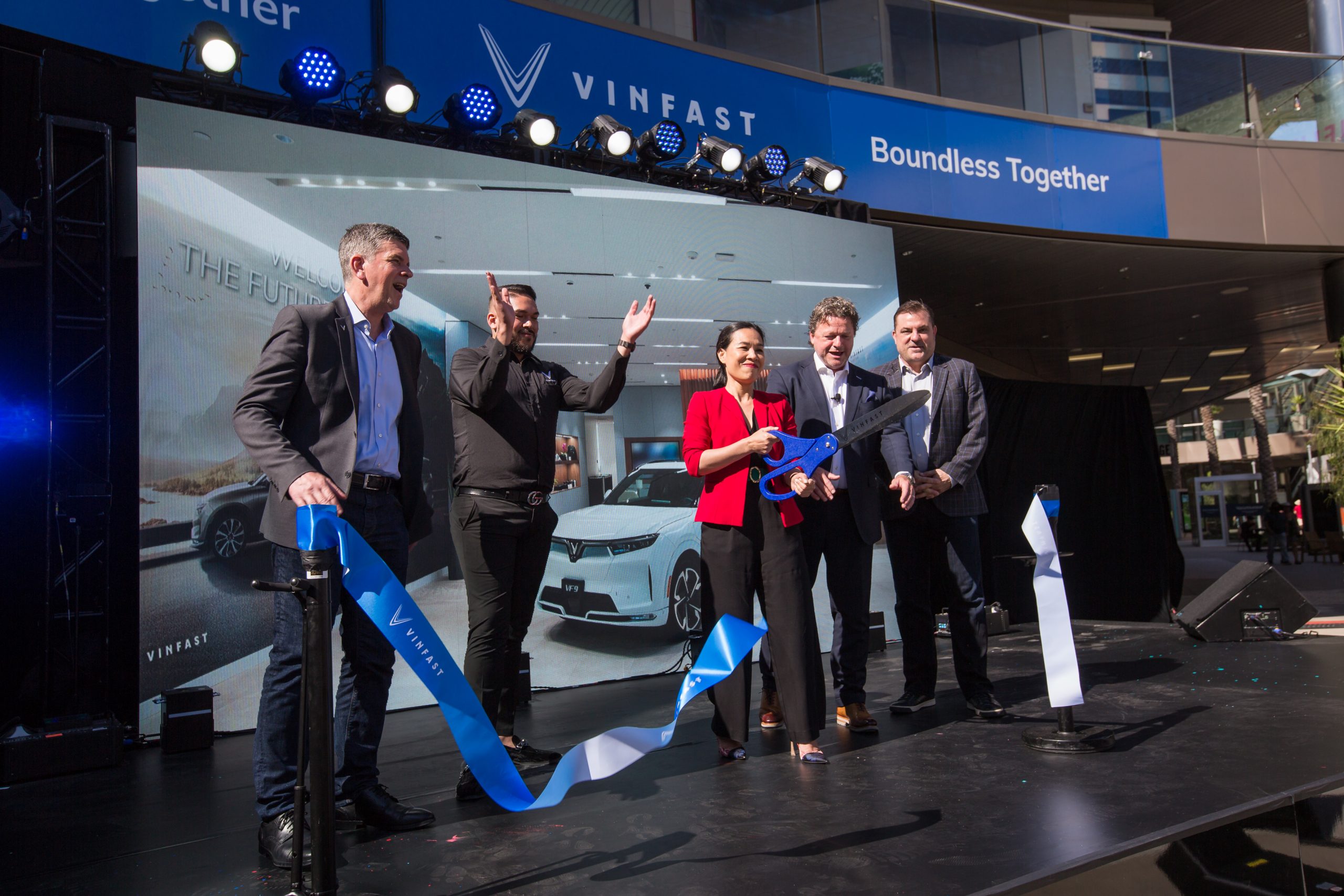 Citizen's Spectacular US VinFast Launch - CanadianSpecialEvents.com