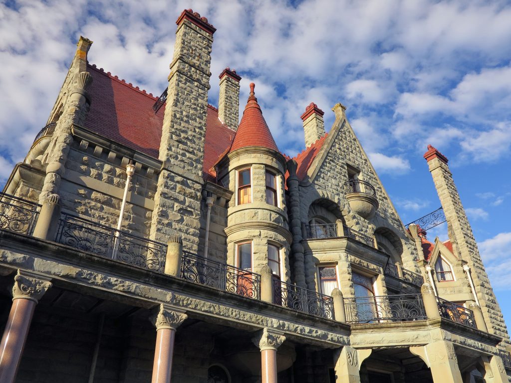 Canada's Most Majestic & Rentable Castles - CanadianSpecialEvents.com