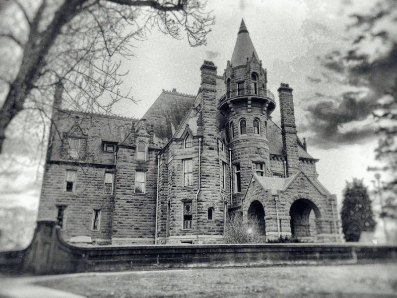 Canada's Most Majestic & Rentable Castles - CanadianSpecialEvents.com